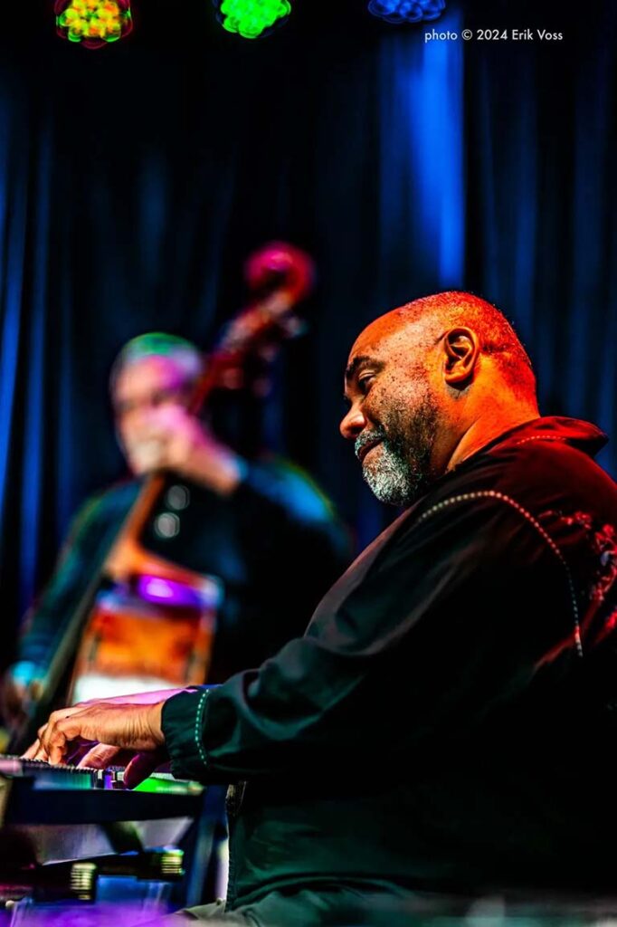 Enchanted Broadway: Classics from the Golden Age – mosingers